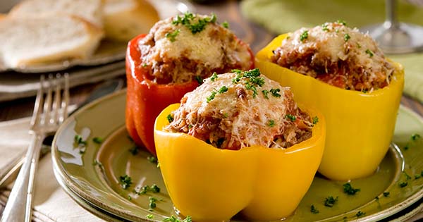 Receta de Pimientos Rellenos | Clamato